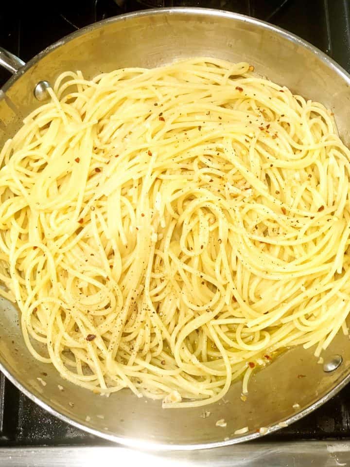 Spaghetti with Olive Oil and Garlic - Aglio e Olio • Keeping It Simple Blog