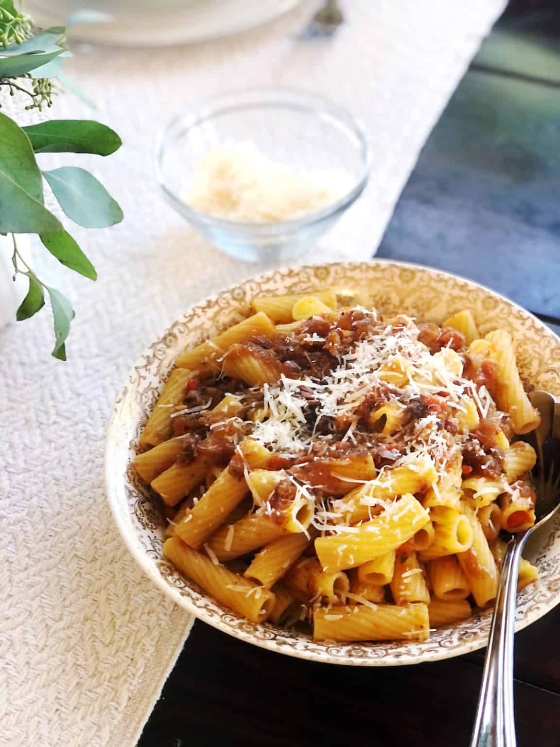 Authentic Pasta Alla Genovese Recipe (Beef And Onion Genovese Roast ...