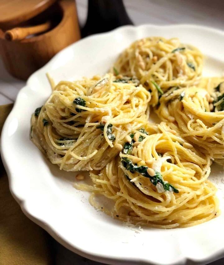 Spaghetti with Olive Oil and Garlic (Aglio e Olio) • Keeping It Simple Blog
